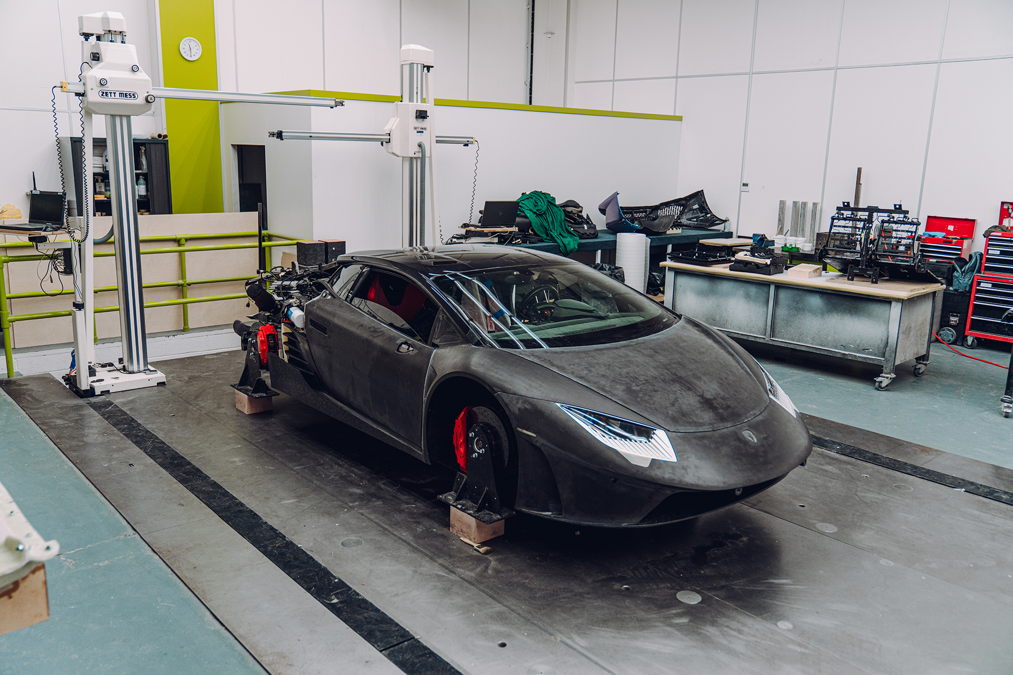 7X Lamborghini Rayo Design Case Study - Envisage Group